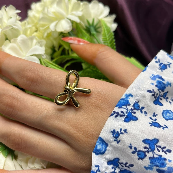Solid Gold Bow Adjustable Ring